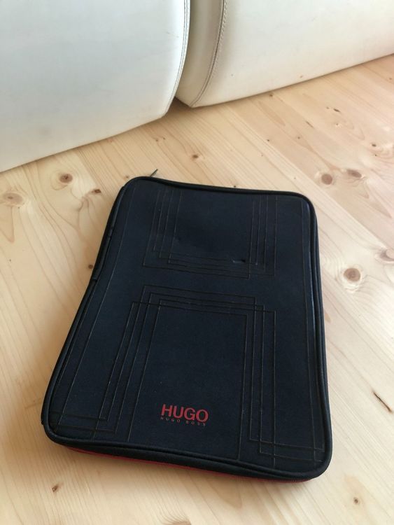 Hugo Boss Laptophülle Laptop Cover 15 Zoll | Kaufen auf Ricardo