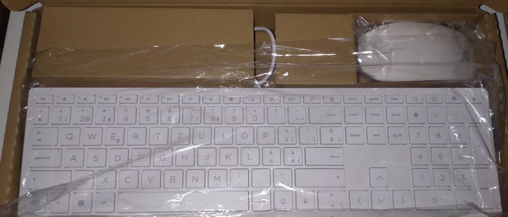 HP 310 White Wired Mouse + Swiss Keyboard Combo | Kaufen auf Ricardo