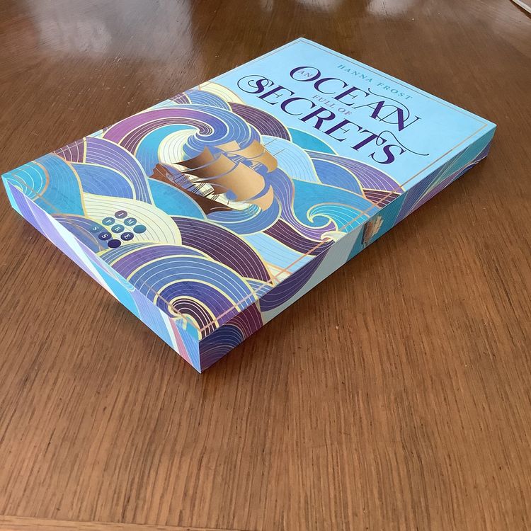 An Ocean Full of Secrets mit Farbschnitt (Neu (gemäss Beschreibung)) in ...