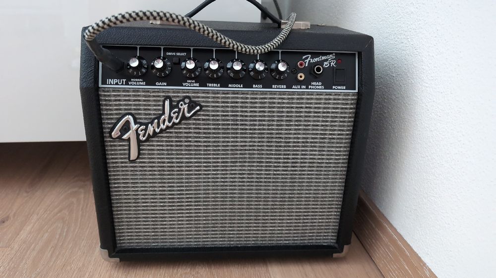 Fender Frontman 15R (Gebraucht) in Bergdietikon für CHF 30 – nur ...