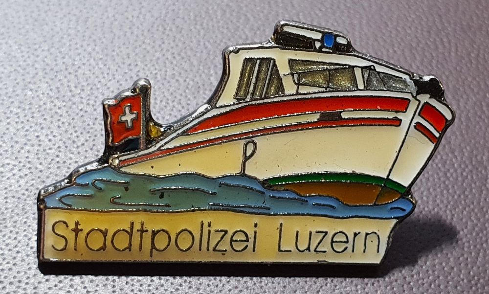 S631 - Pin Stadtpolizei Luzern Seepolizei Polizei Schiff (Gebraucht) in Reinach BL für CHF 2 ...