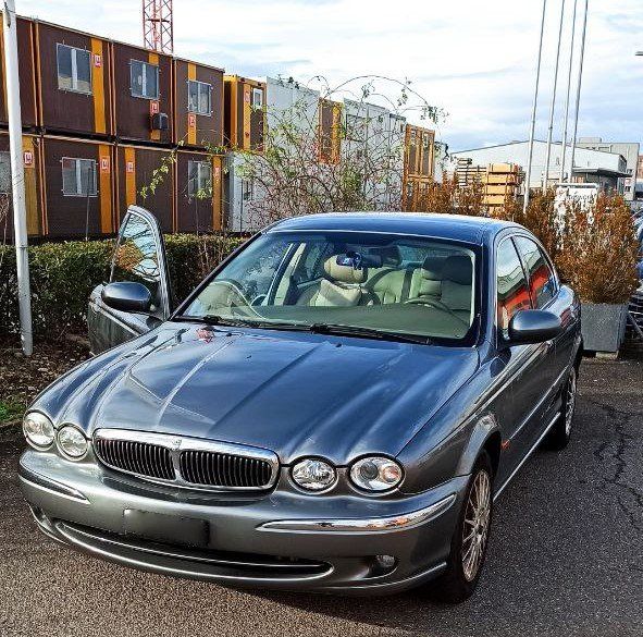 Jaguar X-Type 2.1L V6, 115000km, ab MFK | Kaufen auf Ricardo
