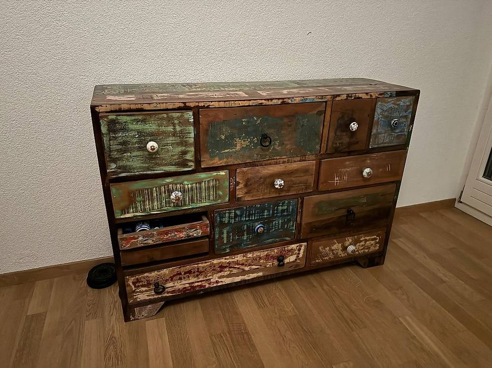 Rustikale Holzkommode mit Vintage-Charme (Gebraucht) in Wettswil für ...
