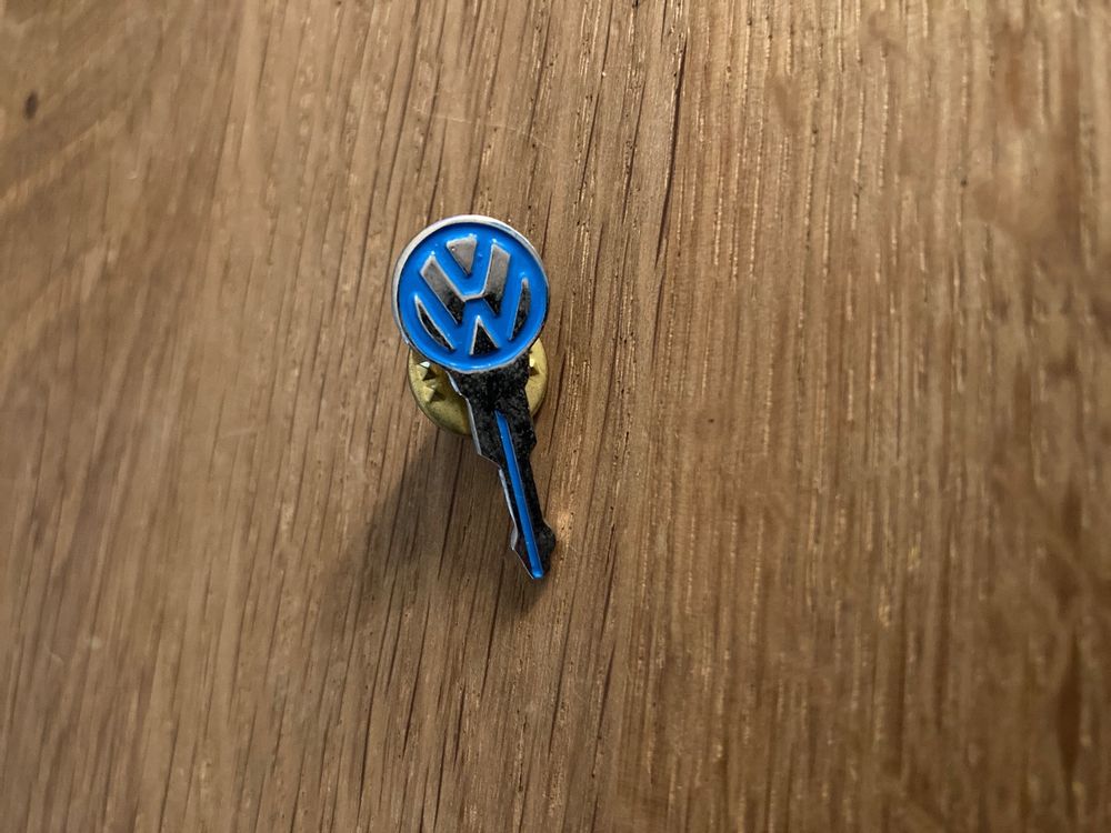 VW Volkswagen Pin (Gebraucht) in Aesch BL für CHF 1 – mit Lieferung auf ...