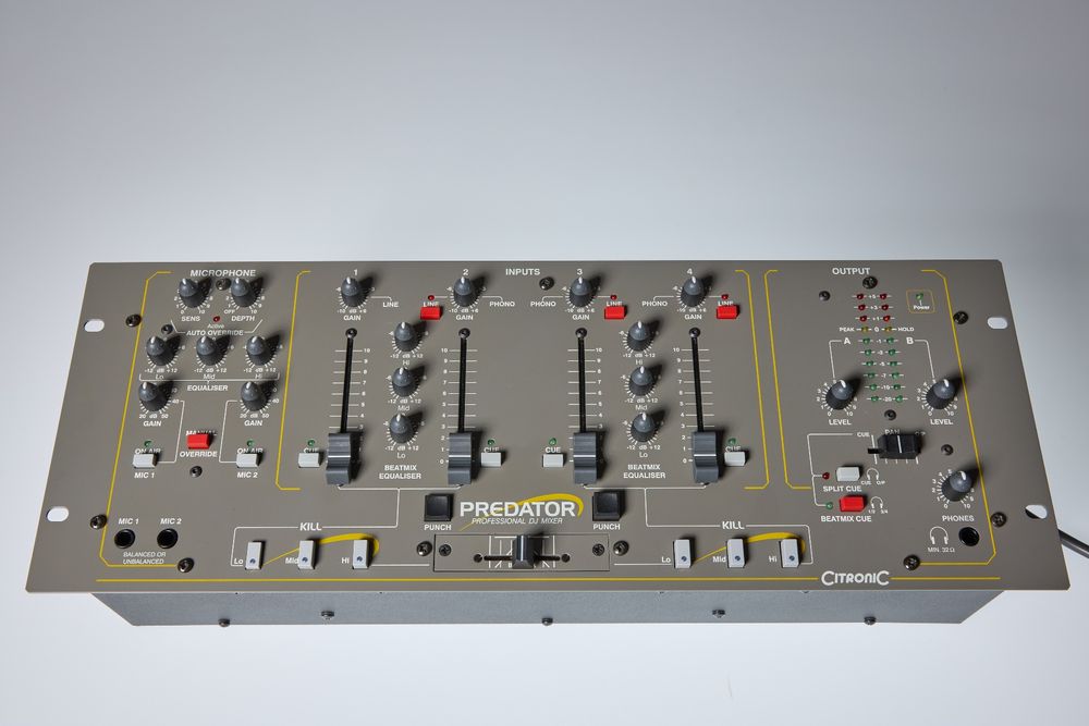 Citronic Predator – Analoger 4-Kanal DJ / Club Mixer (Gebraucht) in ...