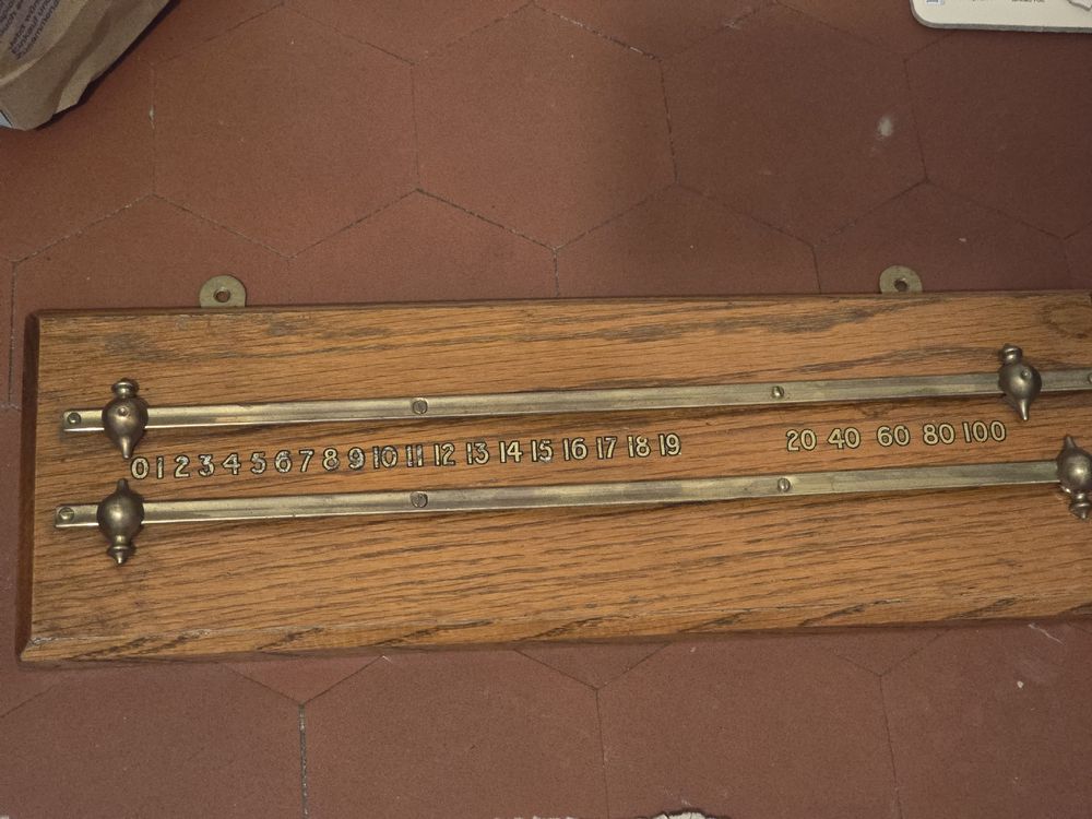 Antikes Snooker Billard scoreboard Holz und Messing, Vintage (Gebraucht ...