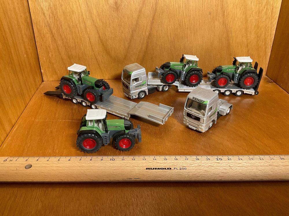 SIKU 1840: Tieflader mit Fendt Traktoren | Kaufen auf Ricardo