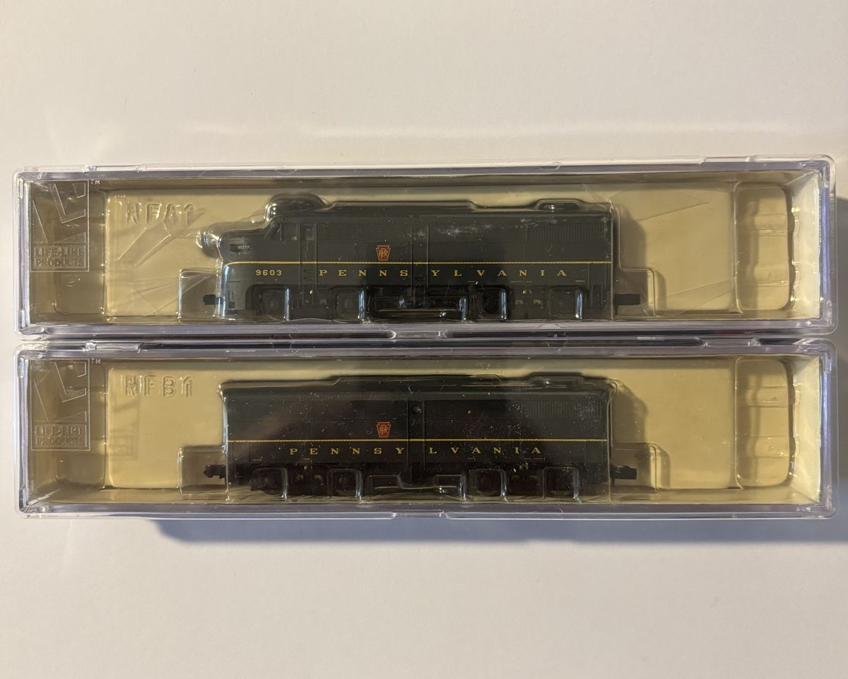 Life-Like 7451 FA1 + FB1 PRR, Spur N, neuwertig in OVP (Gebraucht) in ...