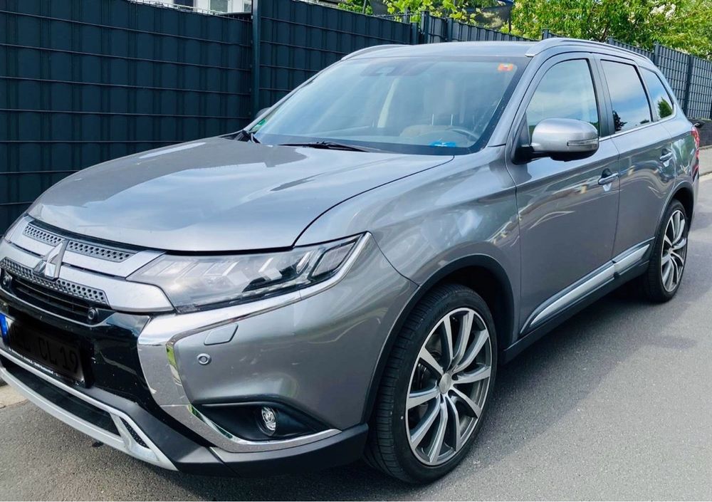 Mitsubishi Outlander 7 Sitzer Gebraucht