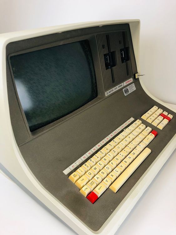 INTERTEC - SUPERBRAIN Mikrocomputer von 1979 (Gebraucht) in Zürich für ...