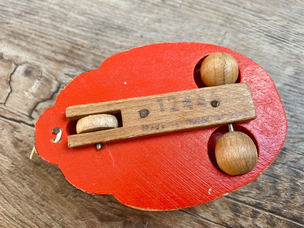 Kafer Rot Holz