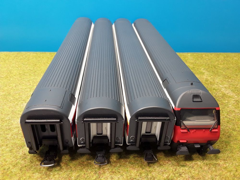 Märklin 42164 _ SBB Schnellzugwagen 4er Set _ Spur H0 (Gebraucht) in Uerikon für CHF 225 – mit ...