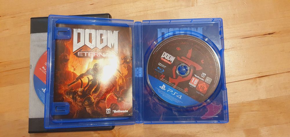 DOOM 2016 und DOOM Eternal PS4 discs | Kaufen auf Ricardo