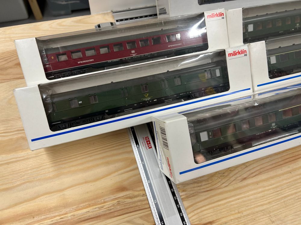 Märklin 39800 Diesellokomotive / passende Wagen / MFX (Gebraucht) in ...