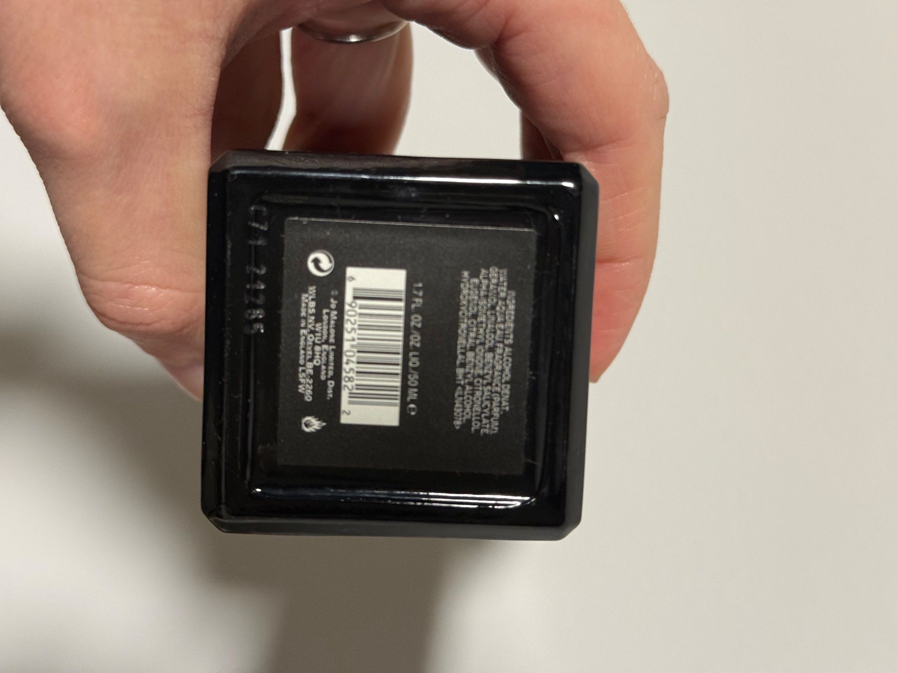 Jo Malone Parfum Velvet Rose and Oud (Gebraucht) in Schlieren für CHF ...