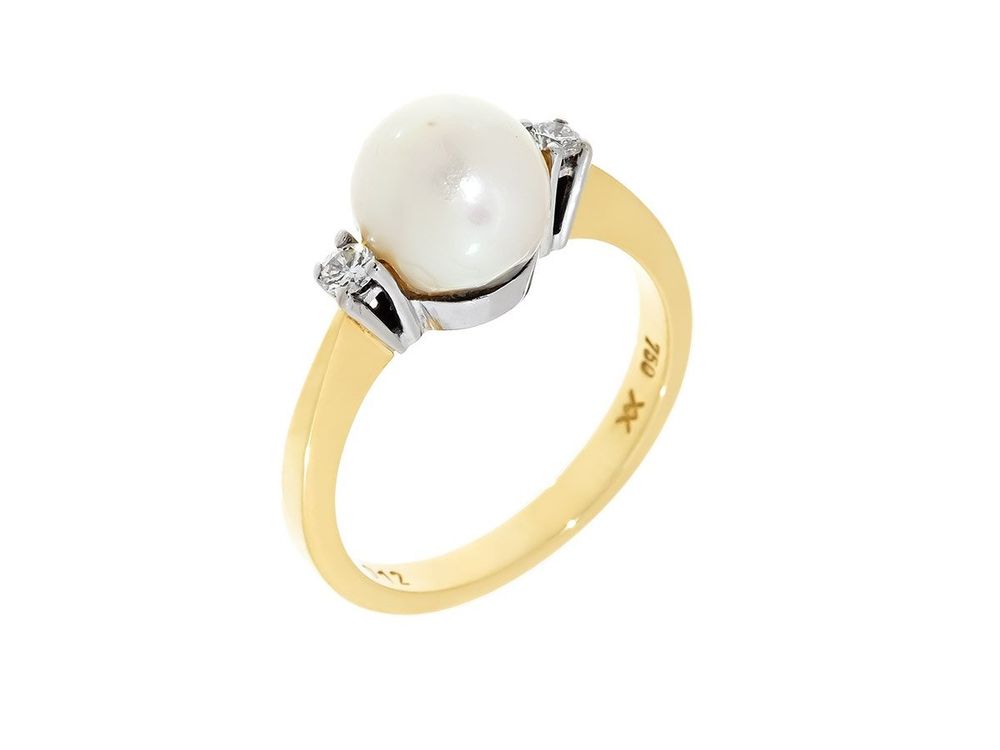 Goldring Mit Perle Und Brillanten