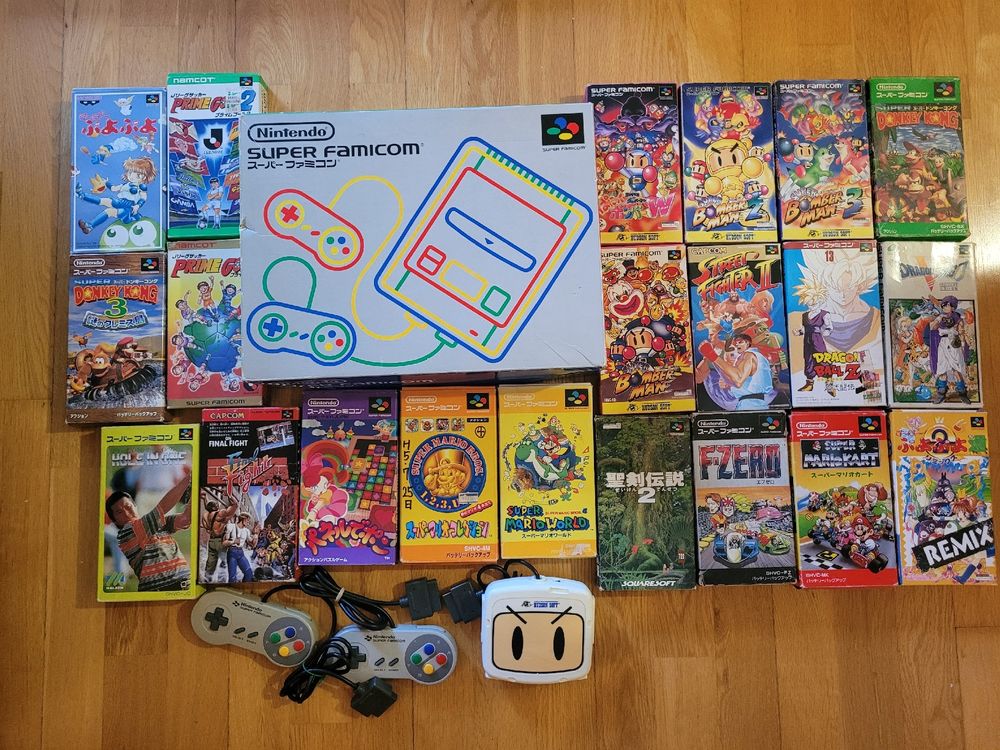 Super Famicom mit 21 Spielen in OVP + 4 Controller + Adapter (Gebraucht ...