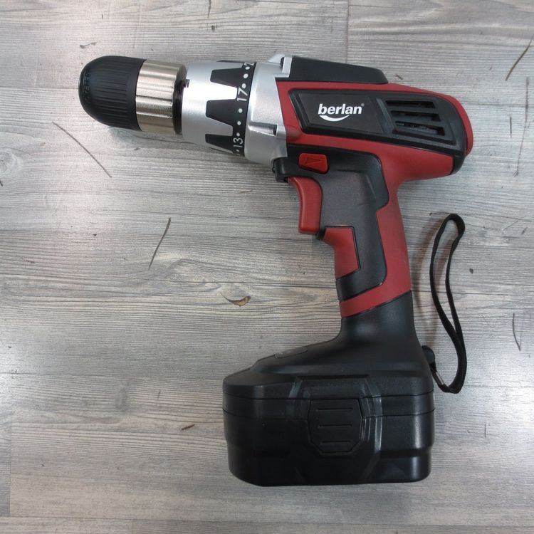 2-Gang Akkuschrauber 18V+ Koffer+ 2.Akku Bohrschrauber (Gebraucht) in Baar für CHF 47 – mit ...