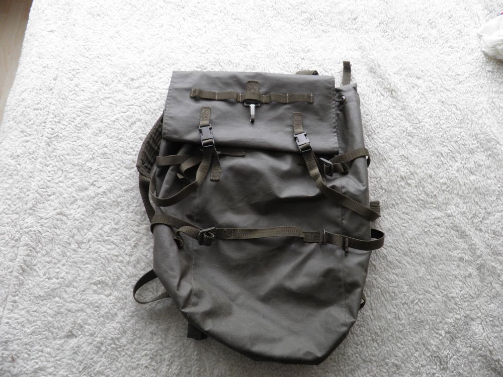 Militärrucksack / Kampfrucksack 90 der Schweizer Armee | Kaufen auf Ricardo