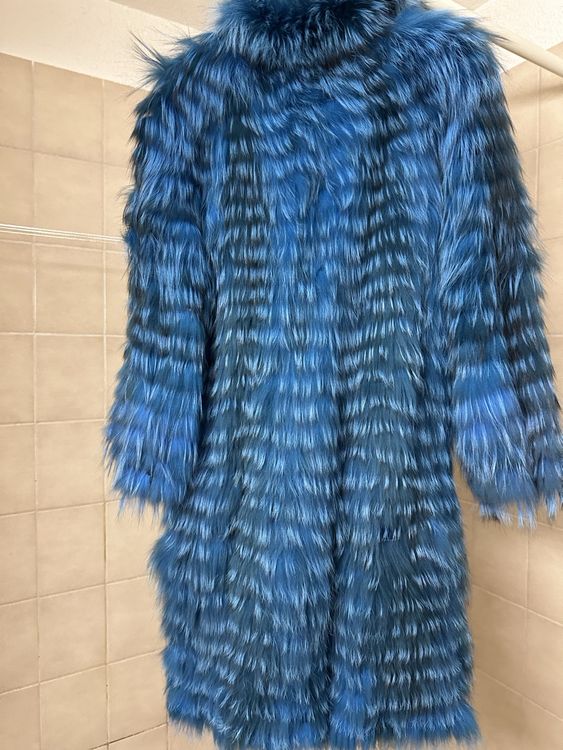 Winter: Blauer Pelzmantel, Grösse M - Warm und stilvoll! (Gebraucht) in ...