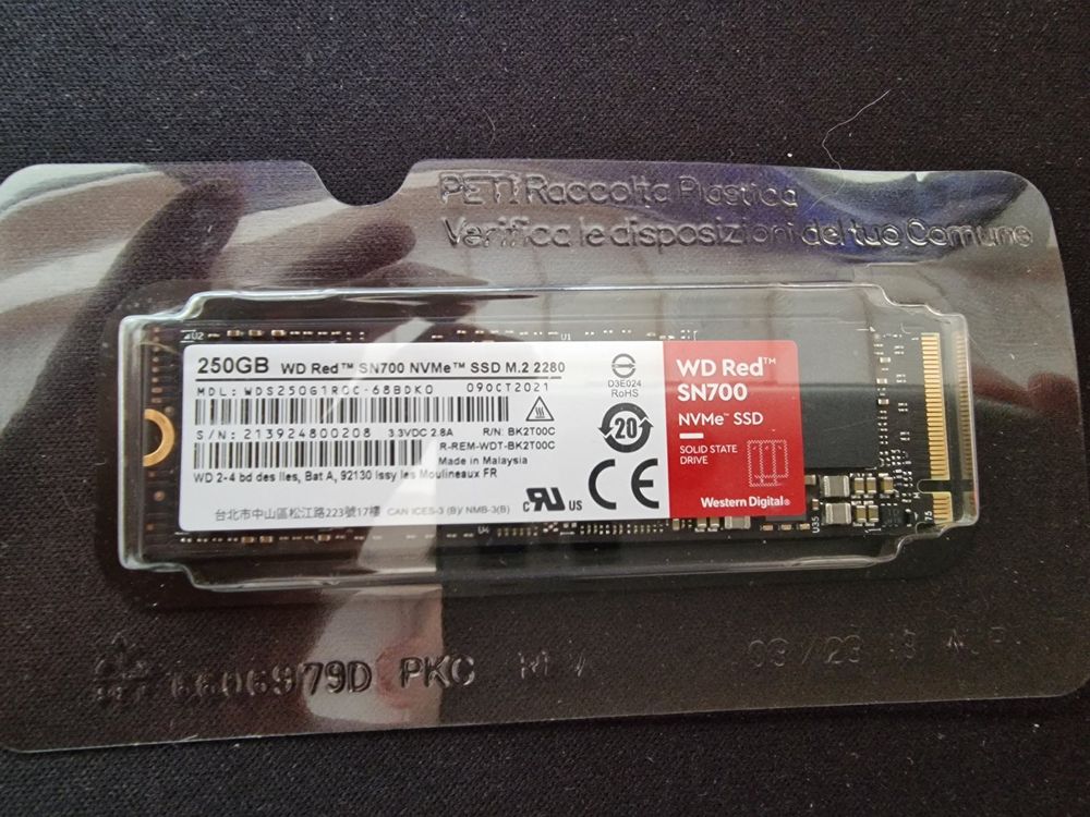 WD Red 250GB M2 SSD SN700 NVMe | Kaufen auf Ricardo