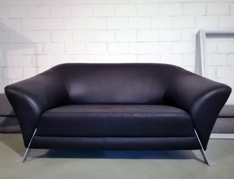 Blickfang! Moderner, zeitloser 2er Sofa, Kunstleder schwarz | Kaufen auf Ricardo