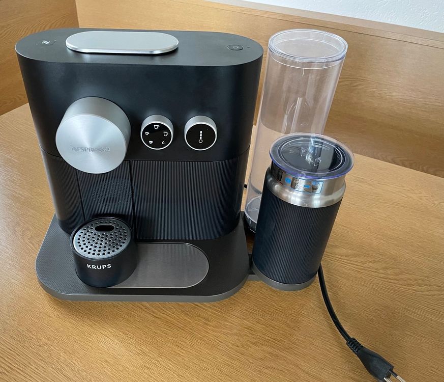 Nespresso Expert & Milk Machine Krups | Kaufen auf Ricardo