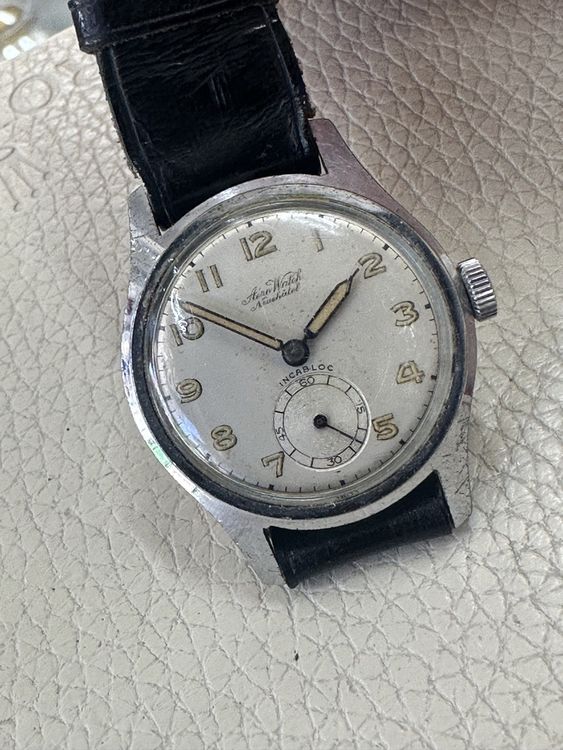 Aero Watch Neuchatel Handaufzug läuft (Gebraucht) in Winterthur für CHF ...