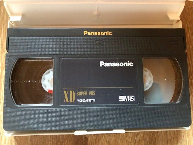 Panasonic S-VHS XD und nur XD Videokassetten 240 (Gebraucht) in Gossau ZH für CHF 29 – mit ...