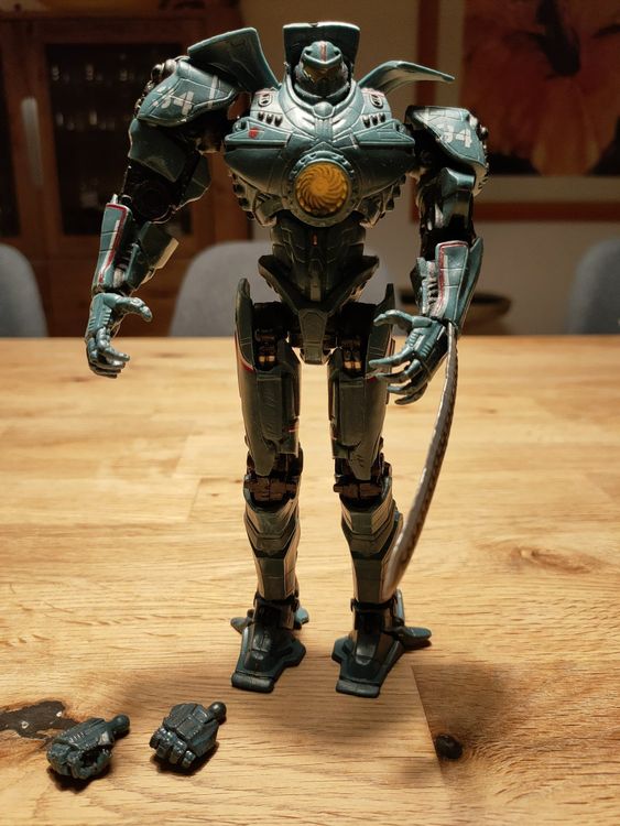 NECA 18in ACTION FIGUR PAZIFIC RIM Jaeger gipsy danger (Gebraucht) in Gossau SG für CHF 21 – mit ...
