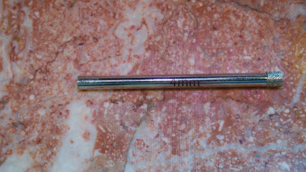 Diamant Bohrer 4 mm (Neu (gemäss Beschreibung)) in Uster für CHF 3.5 – mit Lieferung auf Ricardo ...