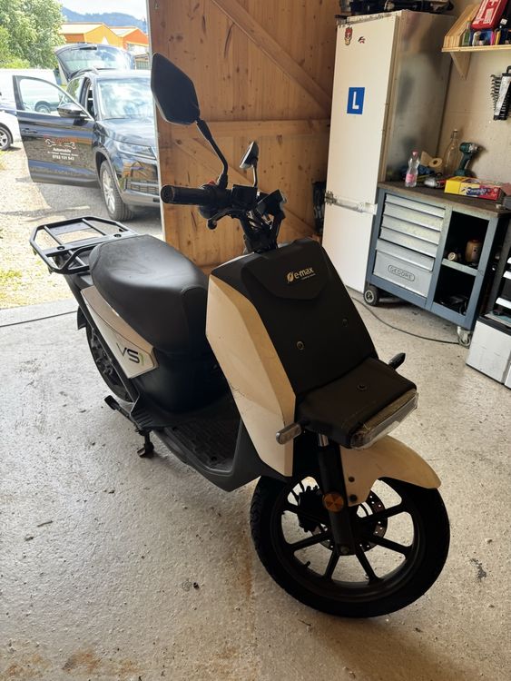 E-Max VS1 (Defekt) in Hittnau für CHF 500 – nur Abholung auf Ricardo kaufen