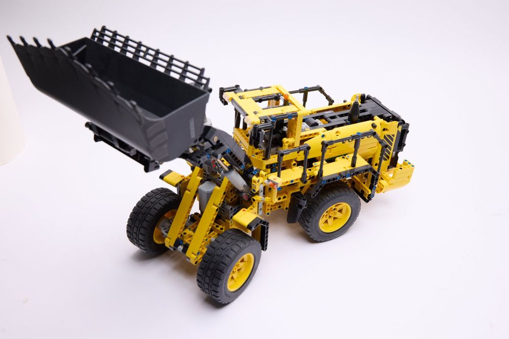 Lego Technic Volvo Radlader L350F (42030) | Kaufen auf Ricardo