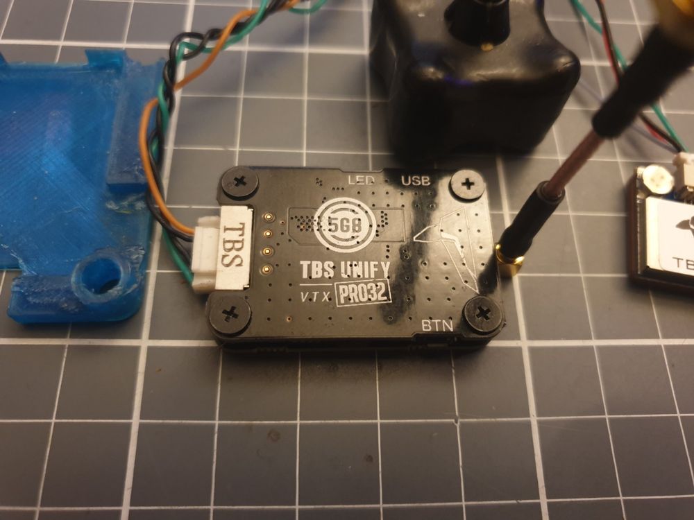 tbs unify pro32 vtx + tbs antenna + tbs m8 gps | Kaufen auf Ricardo