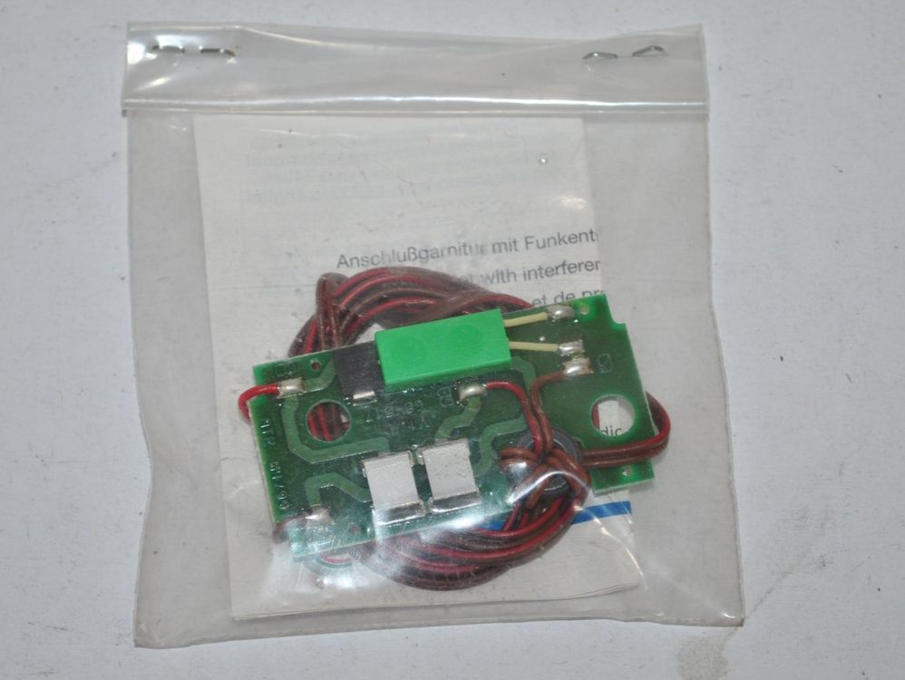 Märklin Anschlussgarnitur 74046 (GBS744) (Gebraucht) in für CHF 3 – mit ...