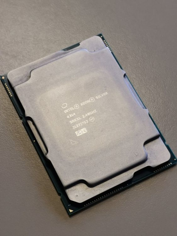 Cpu intel Xeon silver 4314 (Gebraucht) in Bretigny-sur-Morrens für CHF ...