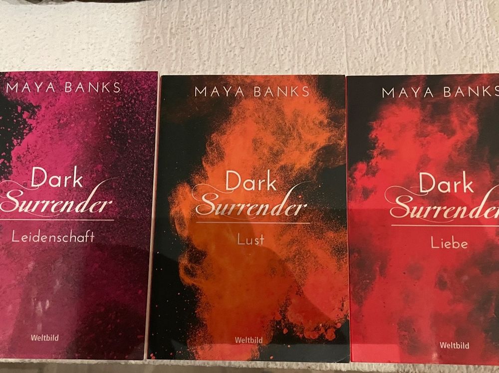 Dark Surrender - 3 Bände | Kaufen auf Ricardo