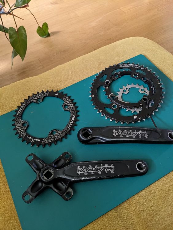 Race Face Prodigy Forced Kurbel mit Kettenblättern (Gebraucht) in Bern ...