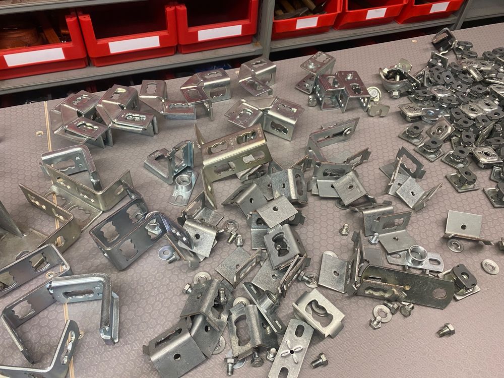 Hilti Verbinder für MQ-41 Profil ab 1.- (Gebraucht) in Wabern für CHF 1 ...