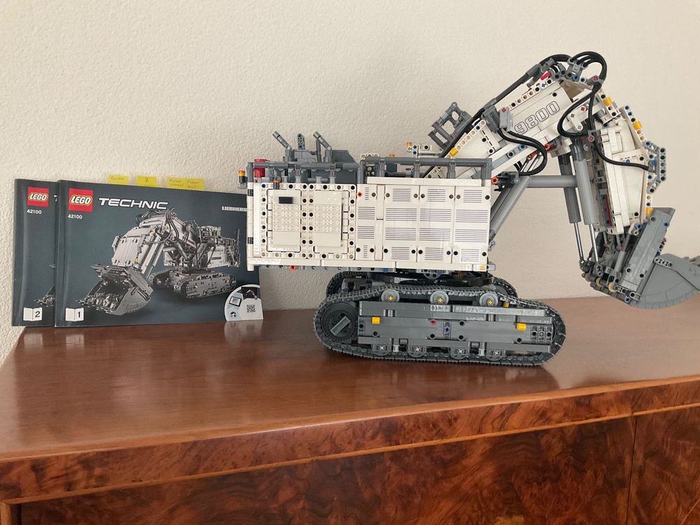 Lego Technik 42100 LIEBERHERR BAGGER R 9800 (Gebraucht) in Muttenz für ...