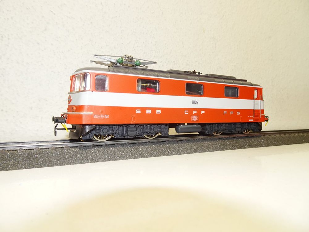 HAG Lokomotive SBB 11103 Swiss Express Re 4/4 HO Nr. 210 (G5 (Gebraucht) in Luzern für CHF 120.9 ...