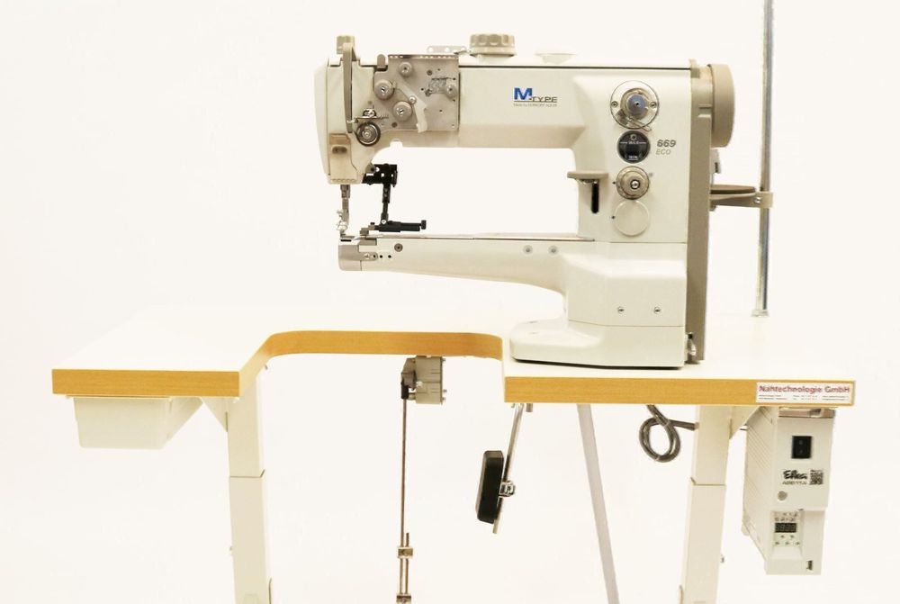 Industrienähmaschine Dürkopp Adler 669-180010 / Neu (Neu und originalverpackt) in Rehetobel für ...