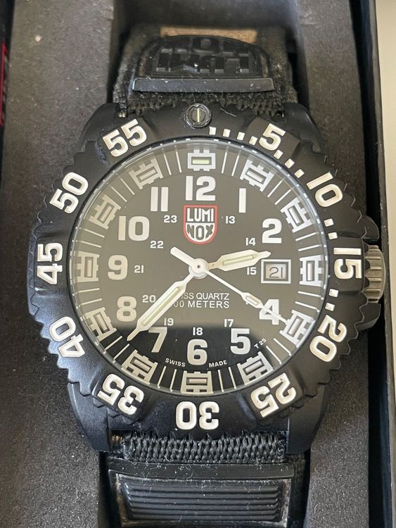 Luminox Navy SEAL 3051 44 mm Militäruhr gebraucht (Gebraucht) in ...
