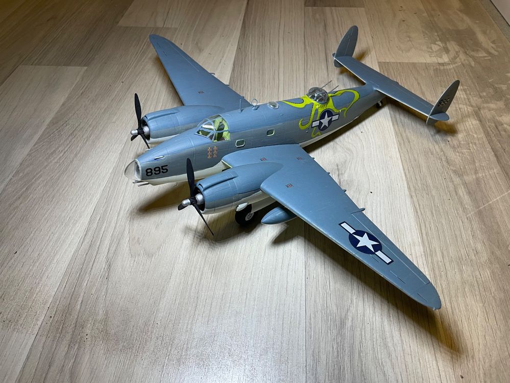 Lockheed L-18/ C56 Lodestar 1/48 (Gebraucht) in Villarimboud für CHF 12 ...