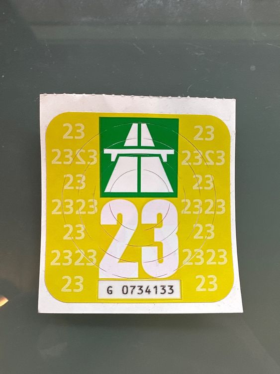 Autobahnvignette 2023 Neu (Neu und originalverpackt) in Bütschwil für CHF 32 – mit Lieferung auf ...