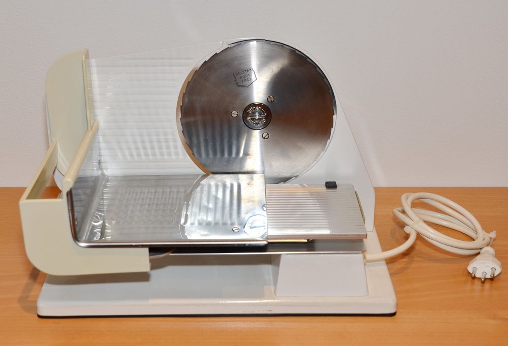 Aufschnittmaschine TURMIX 170 BP (Gebraucht) in für CHF 24 – nur ...