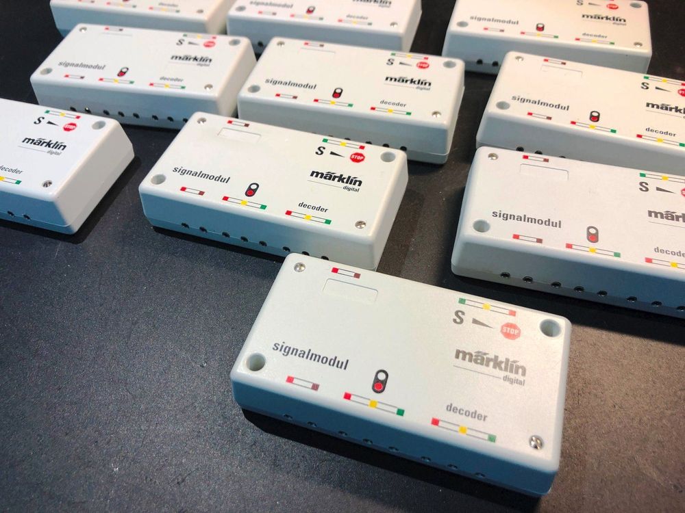 Märklin 72441 Signal-/Bremsmodul (Gebraucht) in Winkel für CHF 25 – mit Lieferung auf Ricardo kaufen