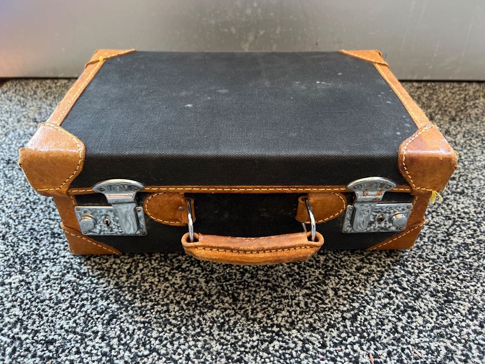 Schöner kleiner alter Koffer Köfferchen (Gebraucht) in Konolfingen für ...