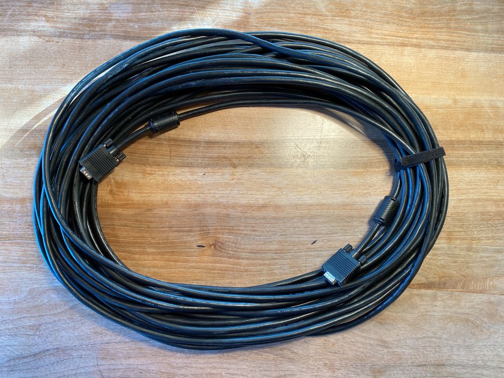 VGA Kabel 30 Meter (Gebraucht) in Sarnen für CHF 35 – mit Lieferung auf ...