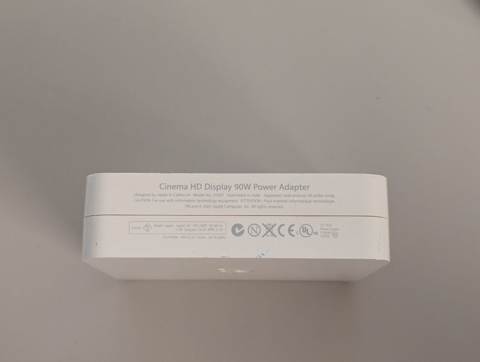 Apple Cinema Display Power Adapter (Gebraucht) in Zürich für CHF 5 ...